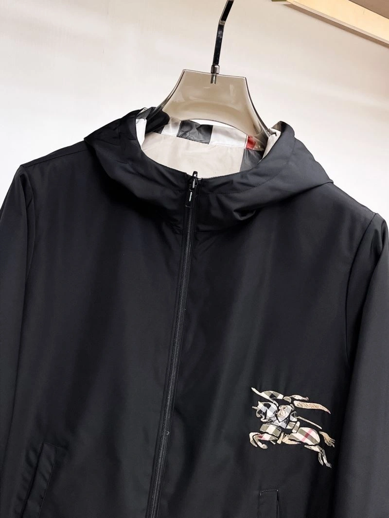 Bargain Burberry Outwear