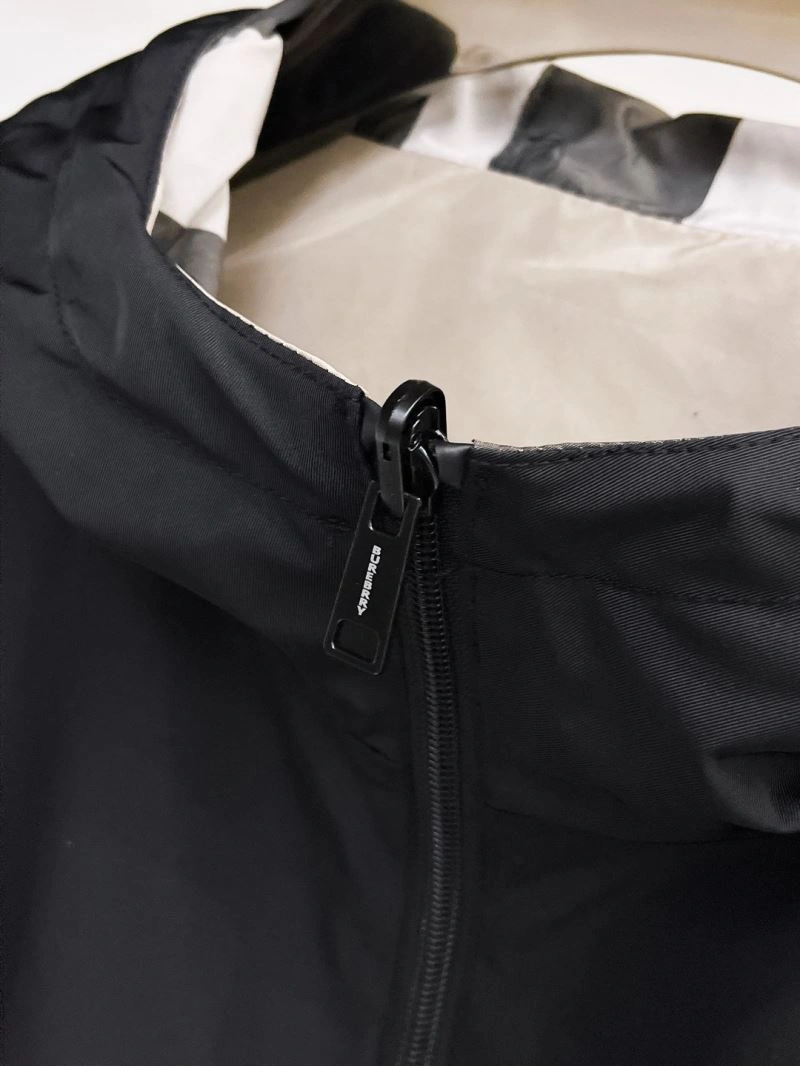 Bargain Burberry Outwear