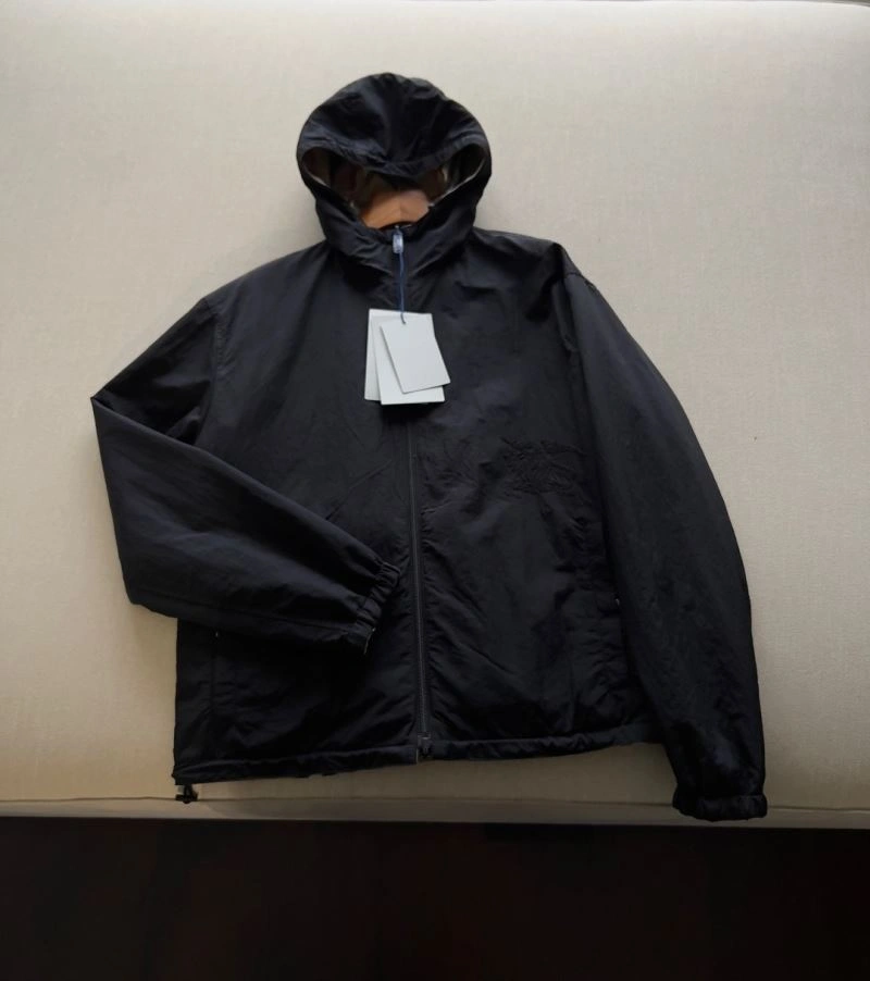 High accuracy Burberry Outwear