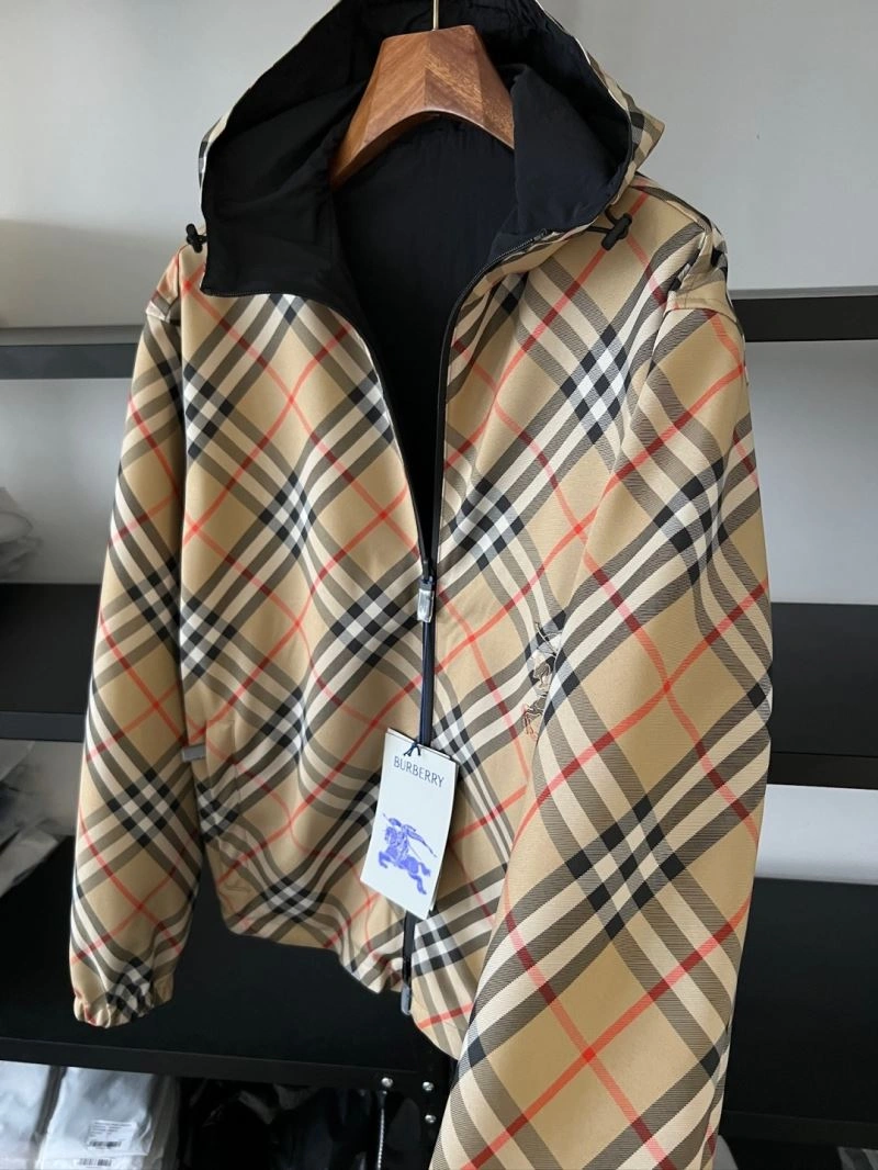 Brand-original Burberry Outwear