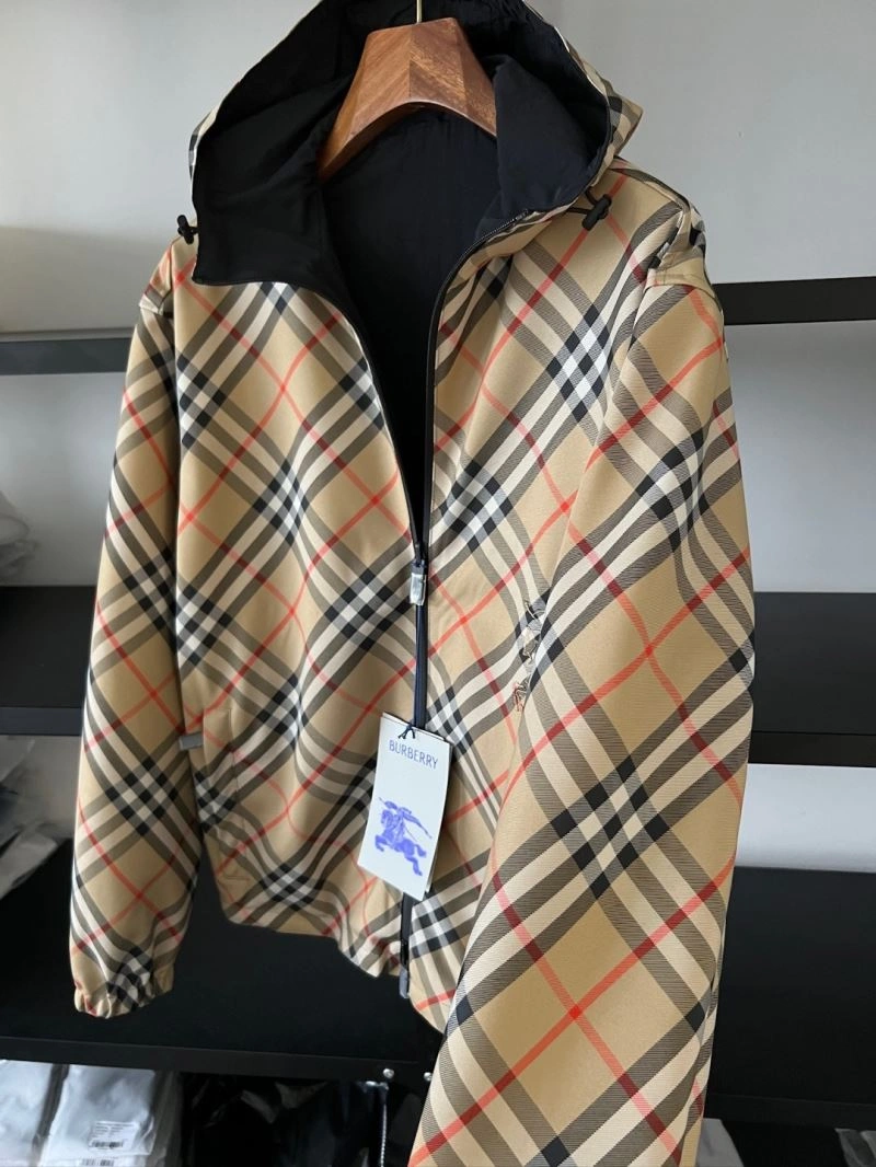 Brand-original Burberry Outwear