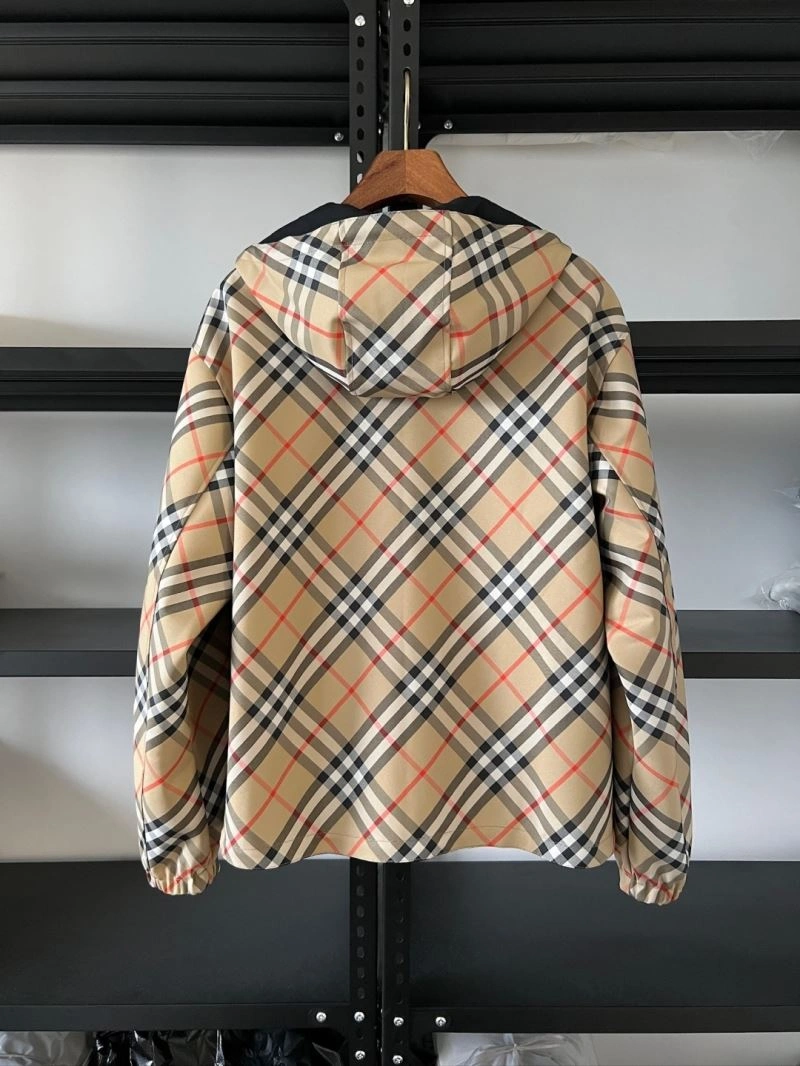 Brand-original Burberry Outwear