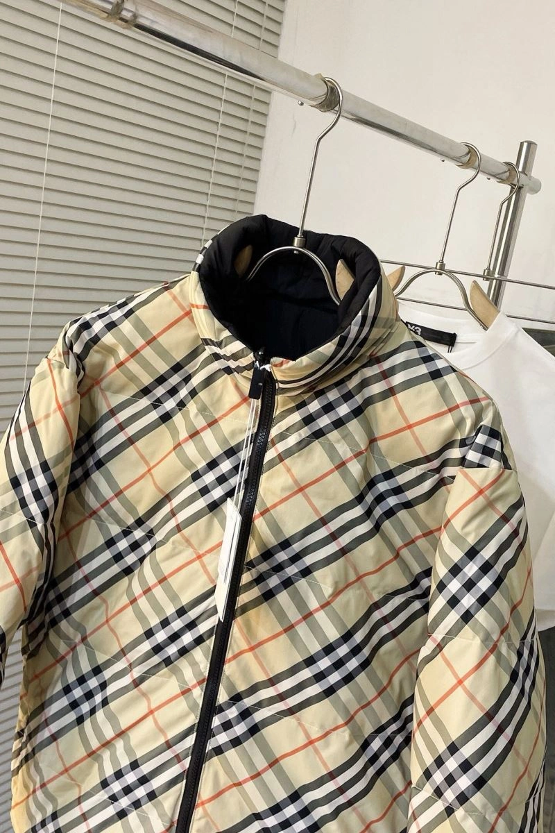 High accuracy Burberry Outwear