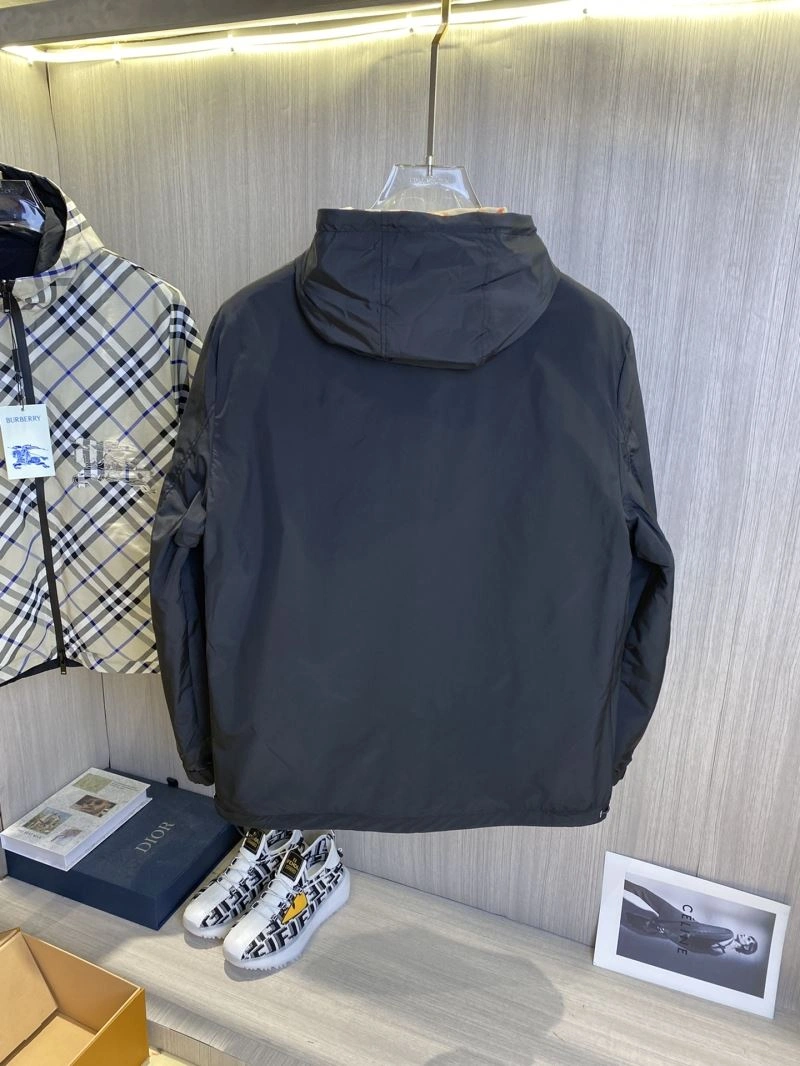 Top mirror Burberry Outwear