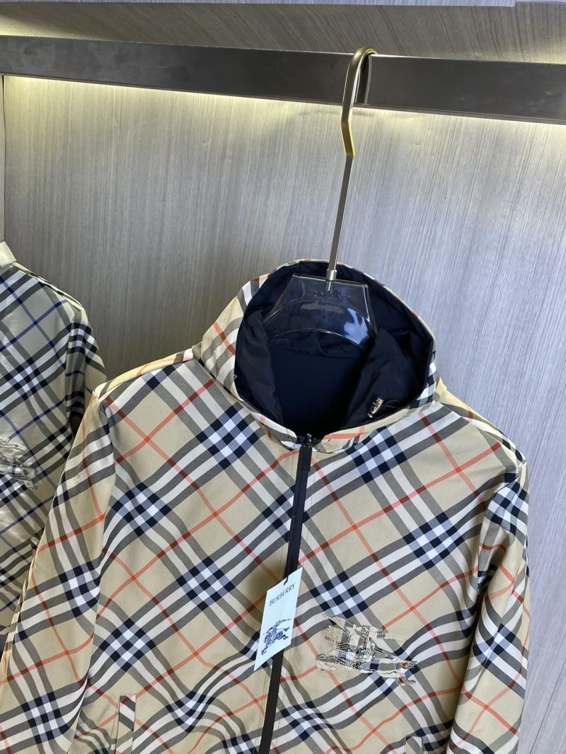 Top mirror Burberry Outwear
