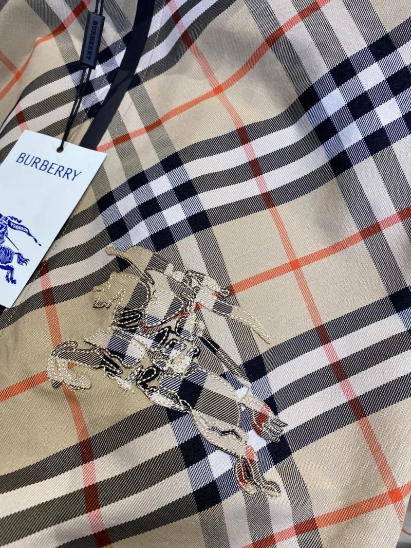Top mirror Burberry Outwear