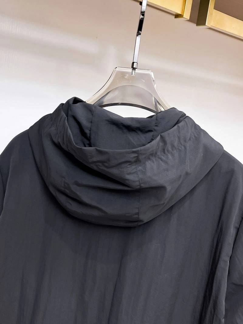 Accurate model Burberry Outwear