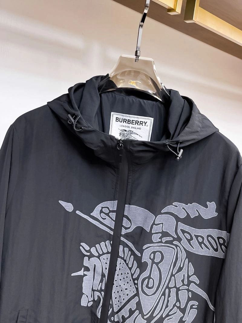 Accurate model Burberry Outwear