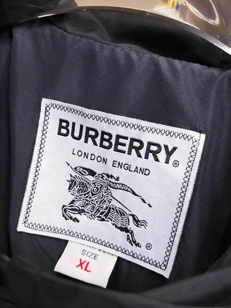 Accurate model Burberry Outwear
