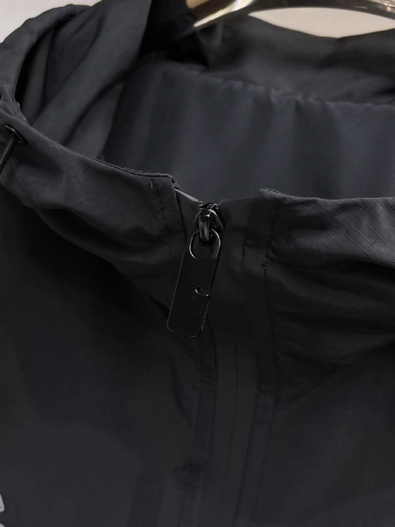 Genuine Burberry Outwear