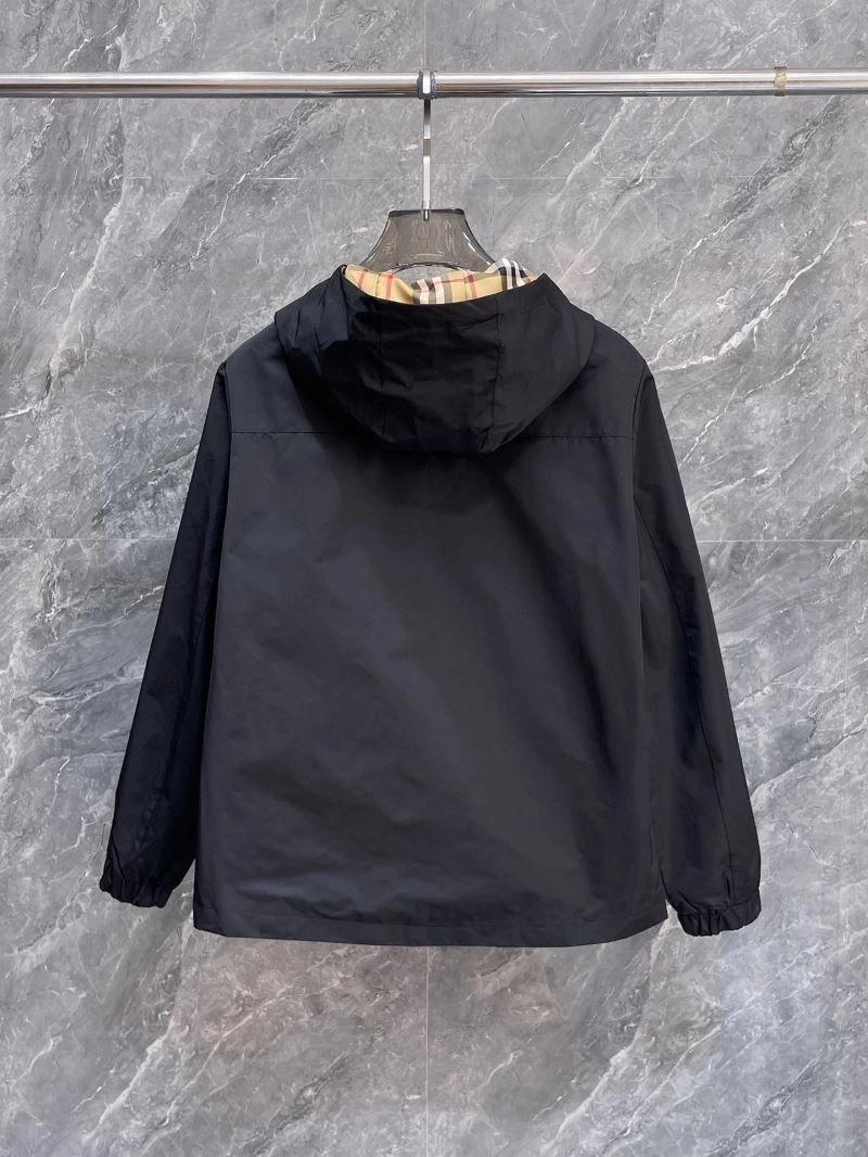 Brand-original Burberry Outwear