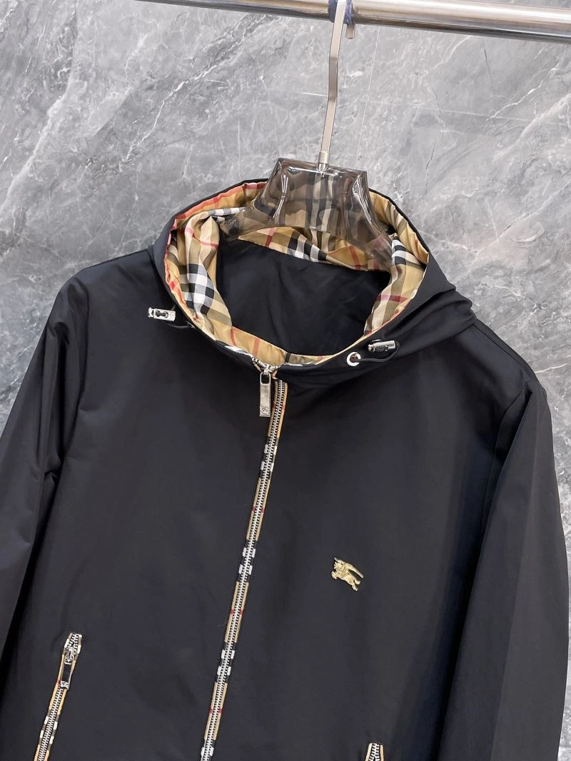 Brand-original Burberry Outwear
