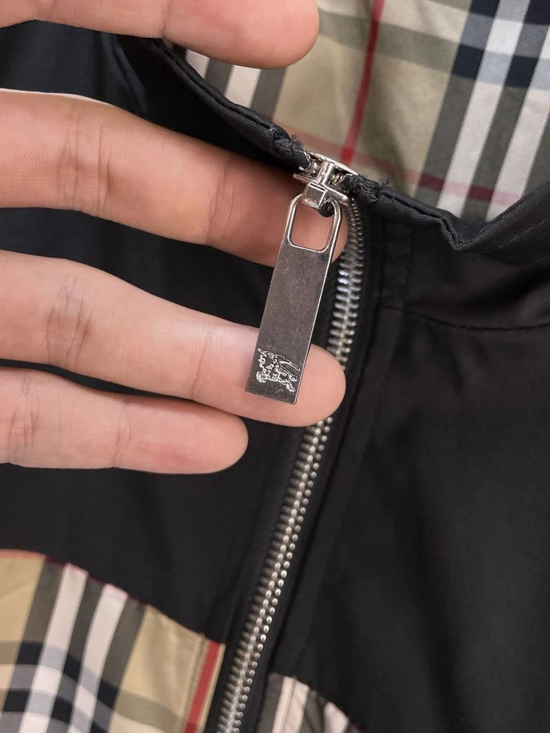 Legit Burberry Outwear