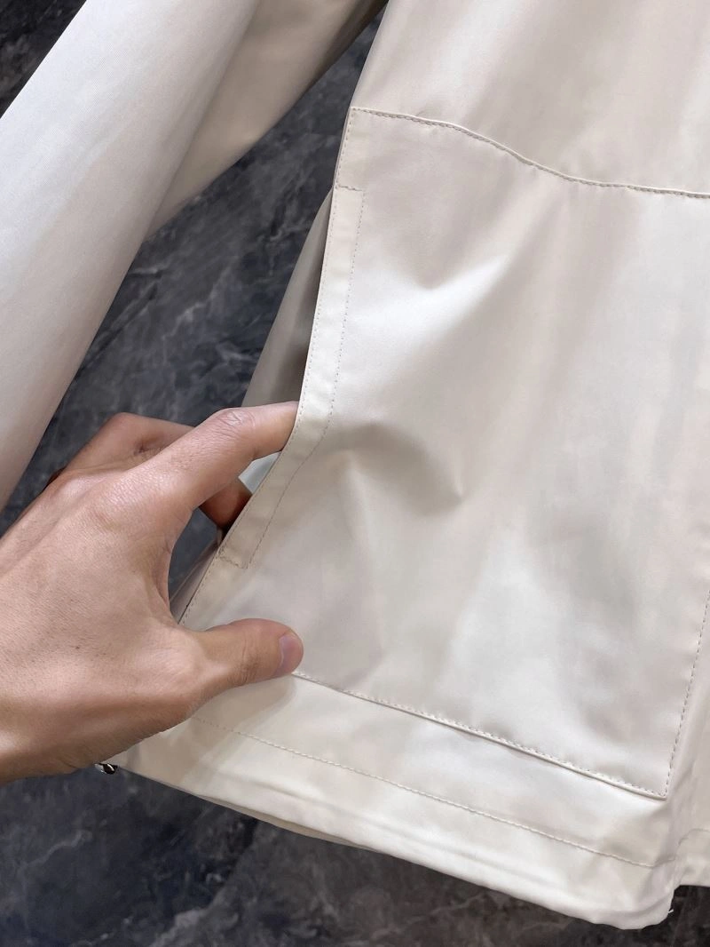 Official Burberry Outwear