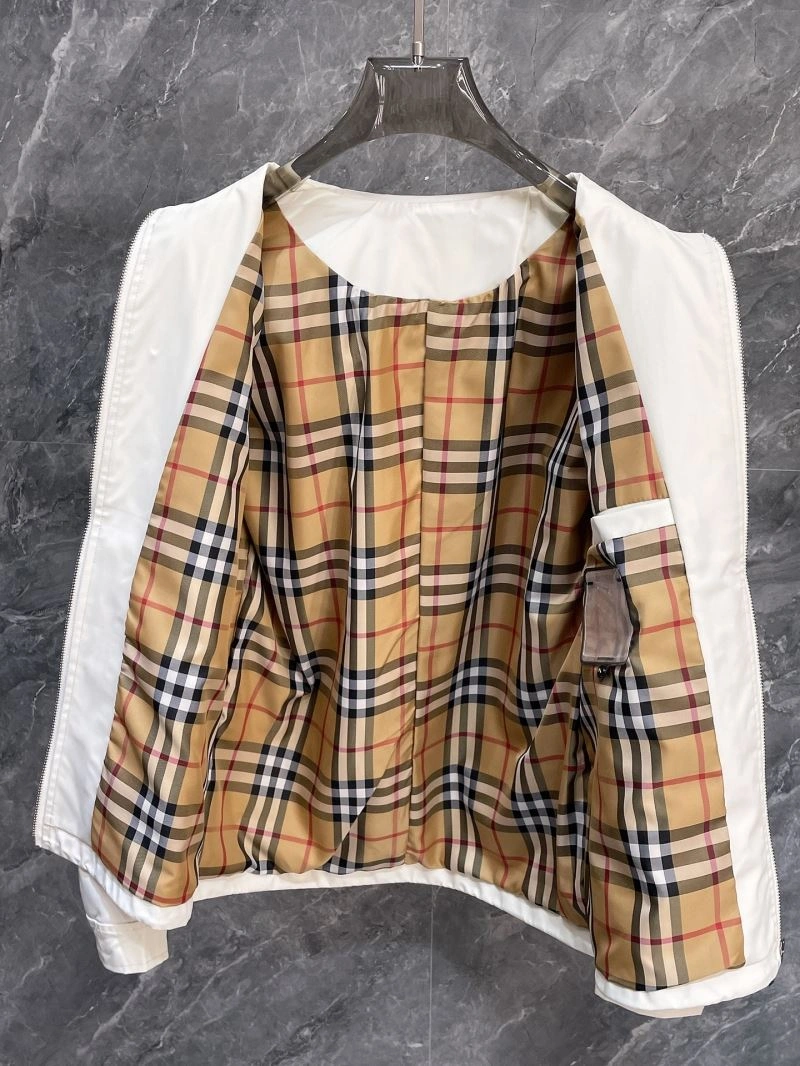 Official Burberry Outwear