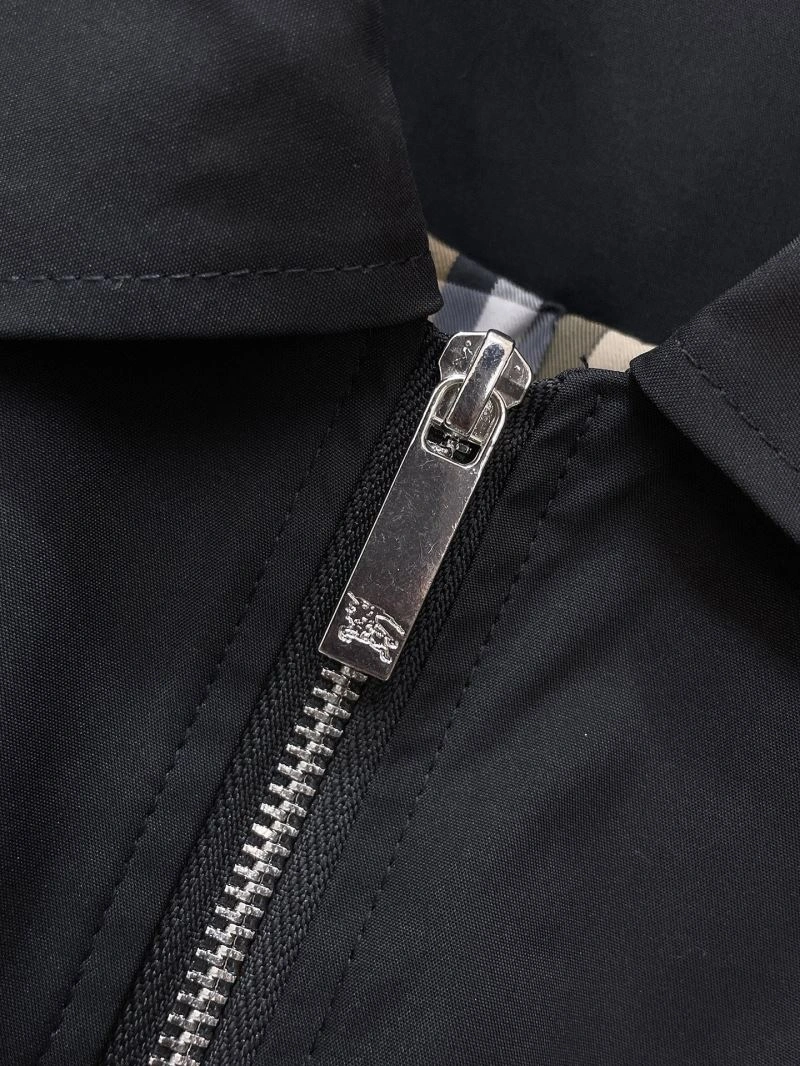 Bargain Burberry Outwear