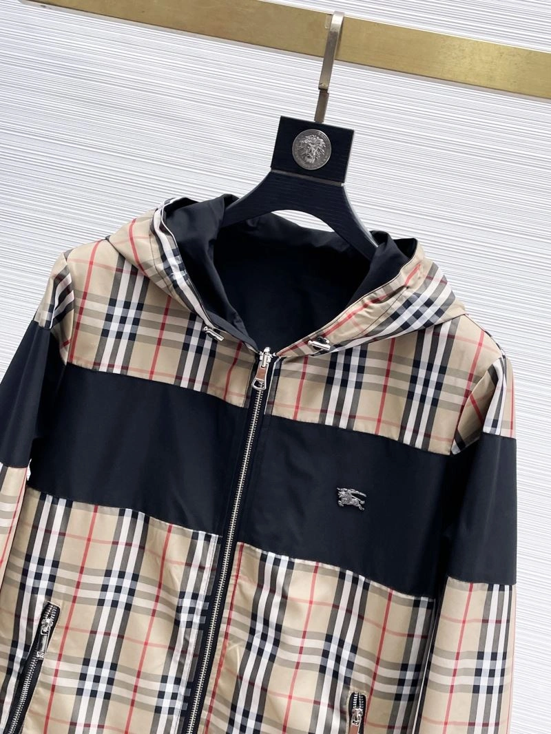 Top mirror Burberry Outwear