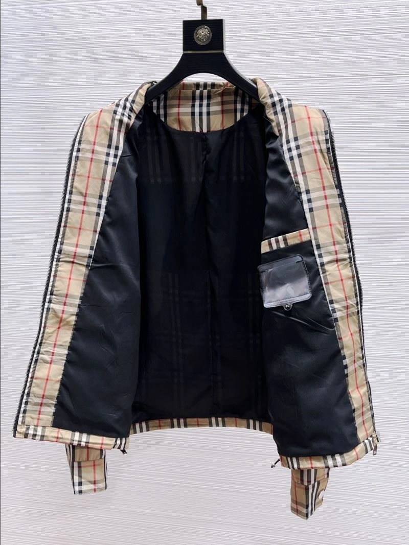 Accurate model Burberry Outwear