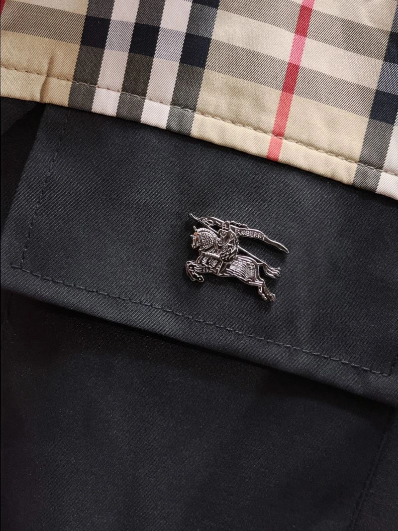 Accurate model Burberry Outwear