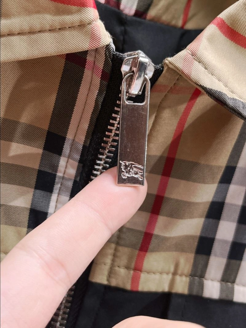 Accurate model Burberry Outwear