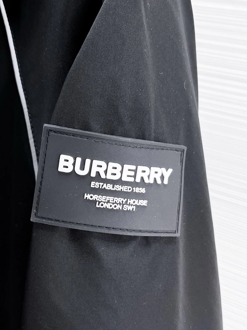 High accuracy Burberry Outwear