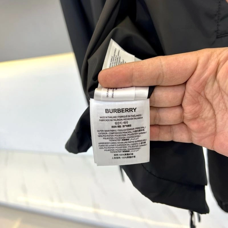Brand-original Burberry Outwear