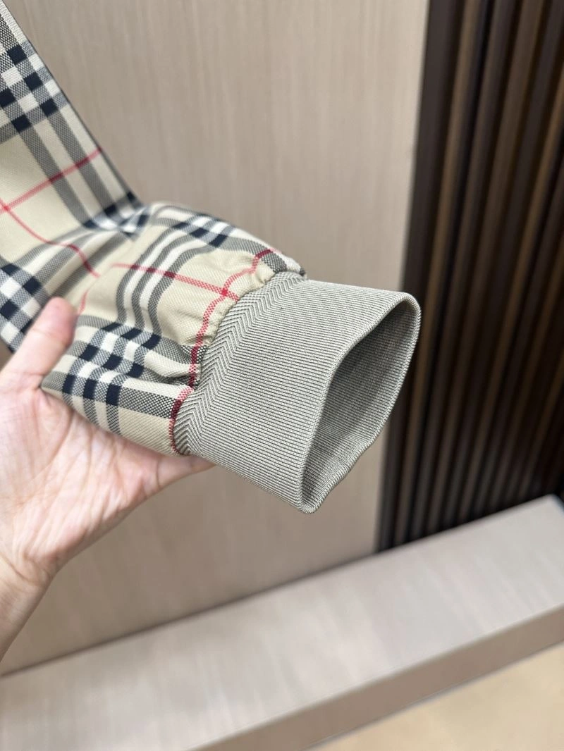 Factory-made Burberry Outwear