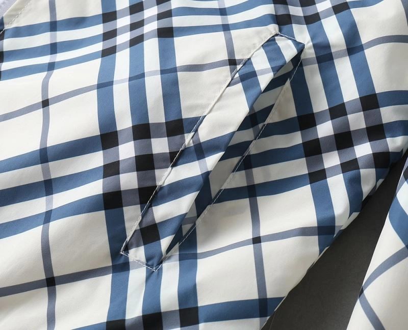 Top mirror Burberry Outwear