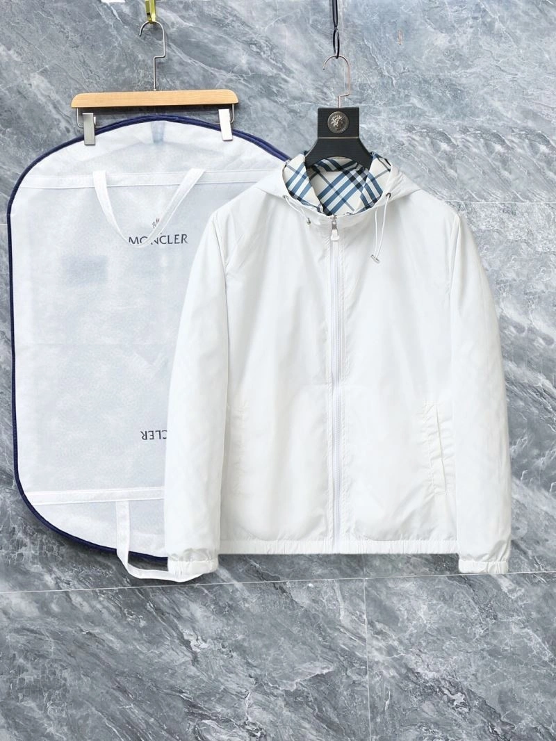 Top mirror Burberry Outwear