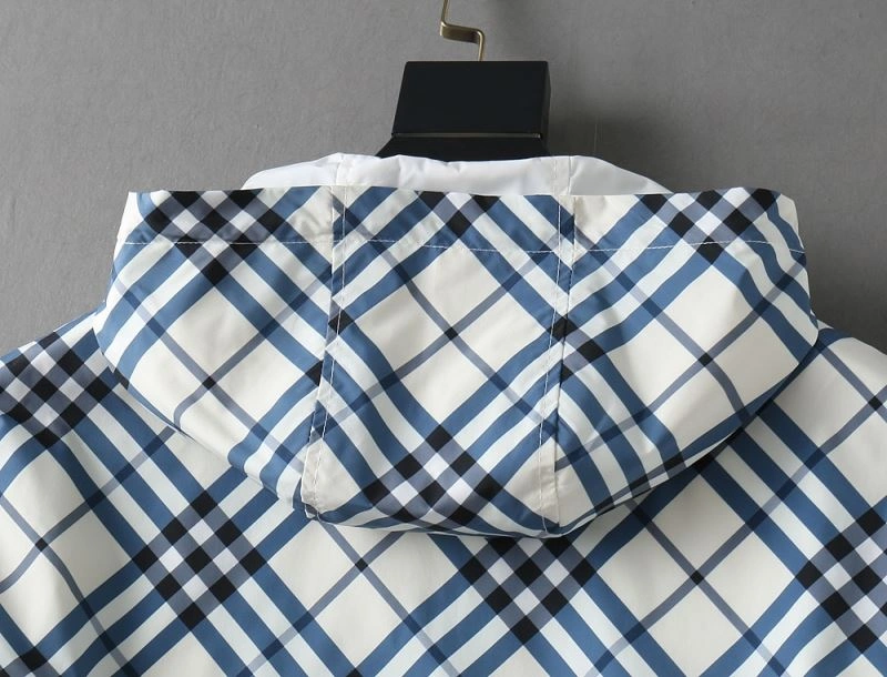 Top mirror Burberry Outwear