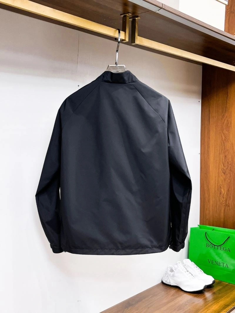 Discounted Burberry Outwear