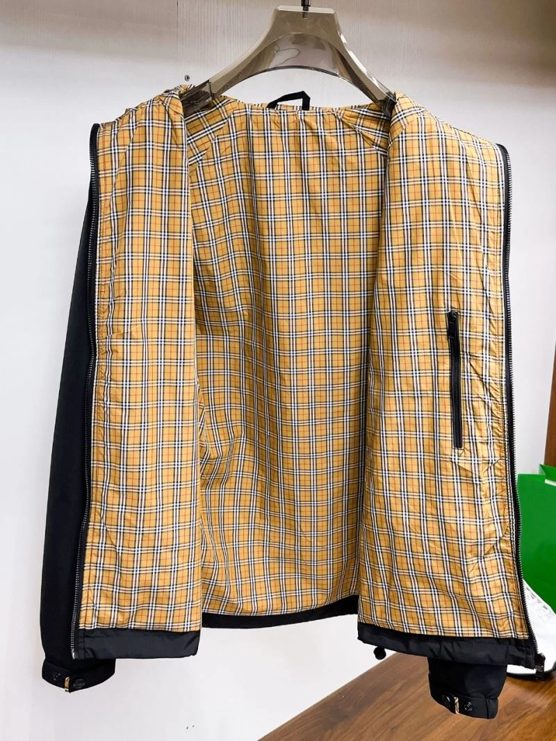 Discounted Burberry Outwear