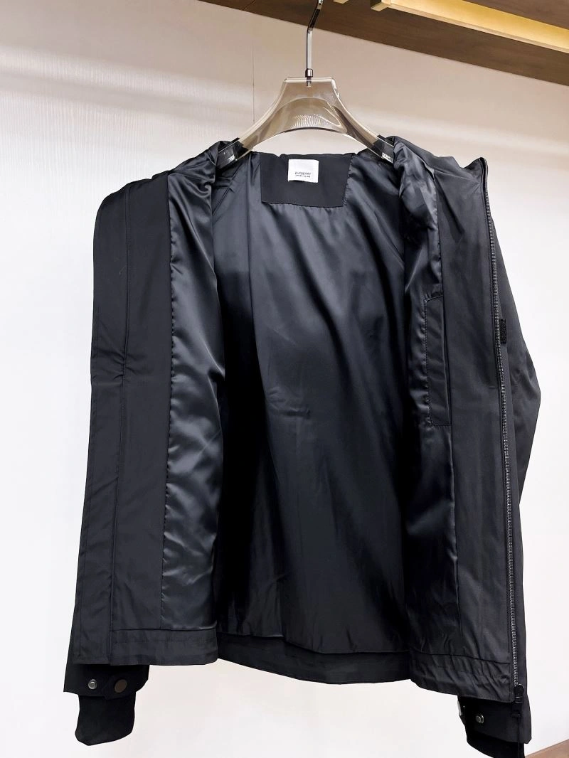 Top match Burberry Outwear
