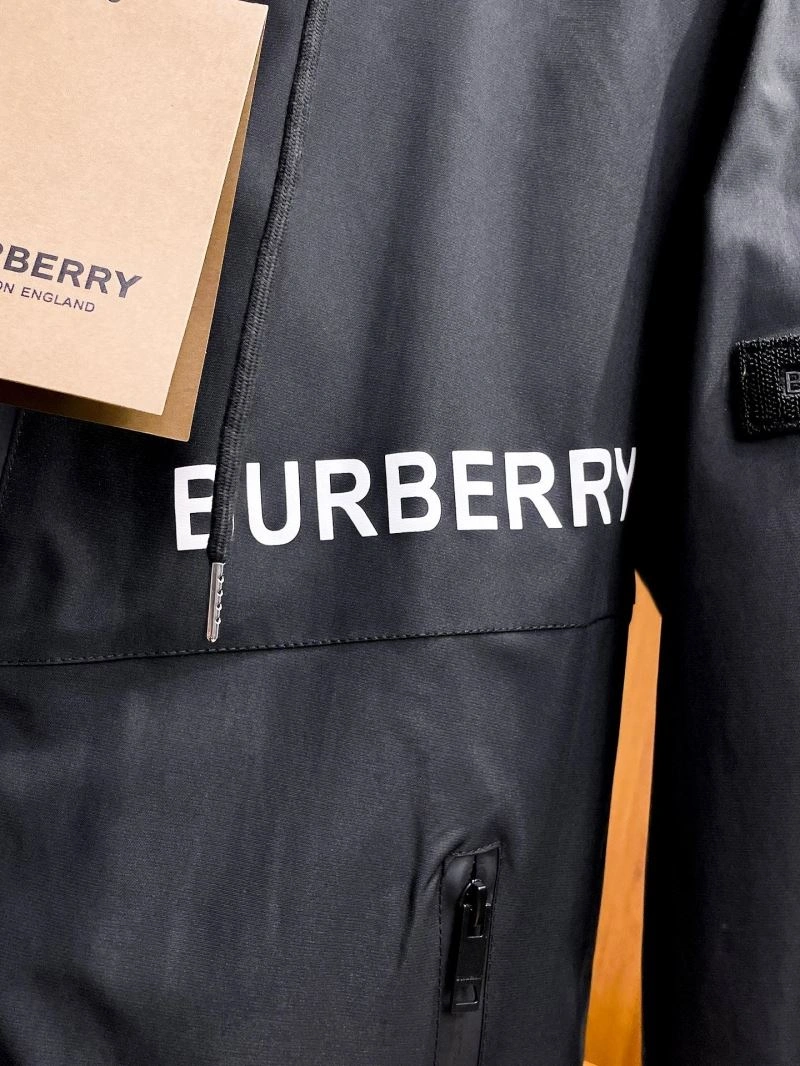 Top match Burberry Outwear