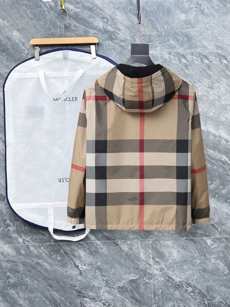 High fidelity Burberry Outwear