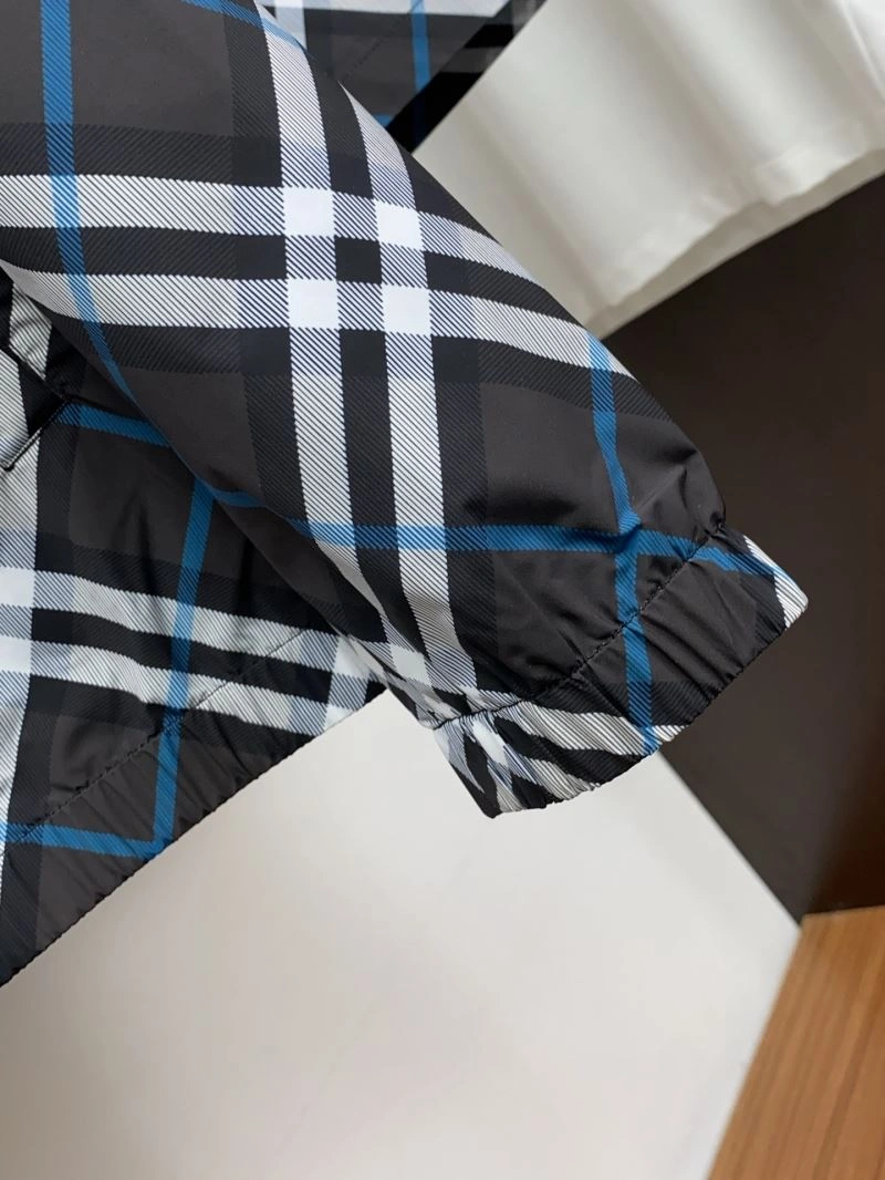 Brand-original Burberry Outwear