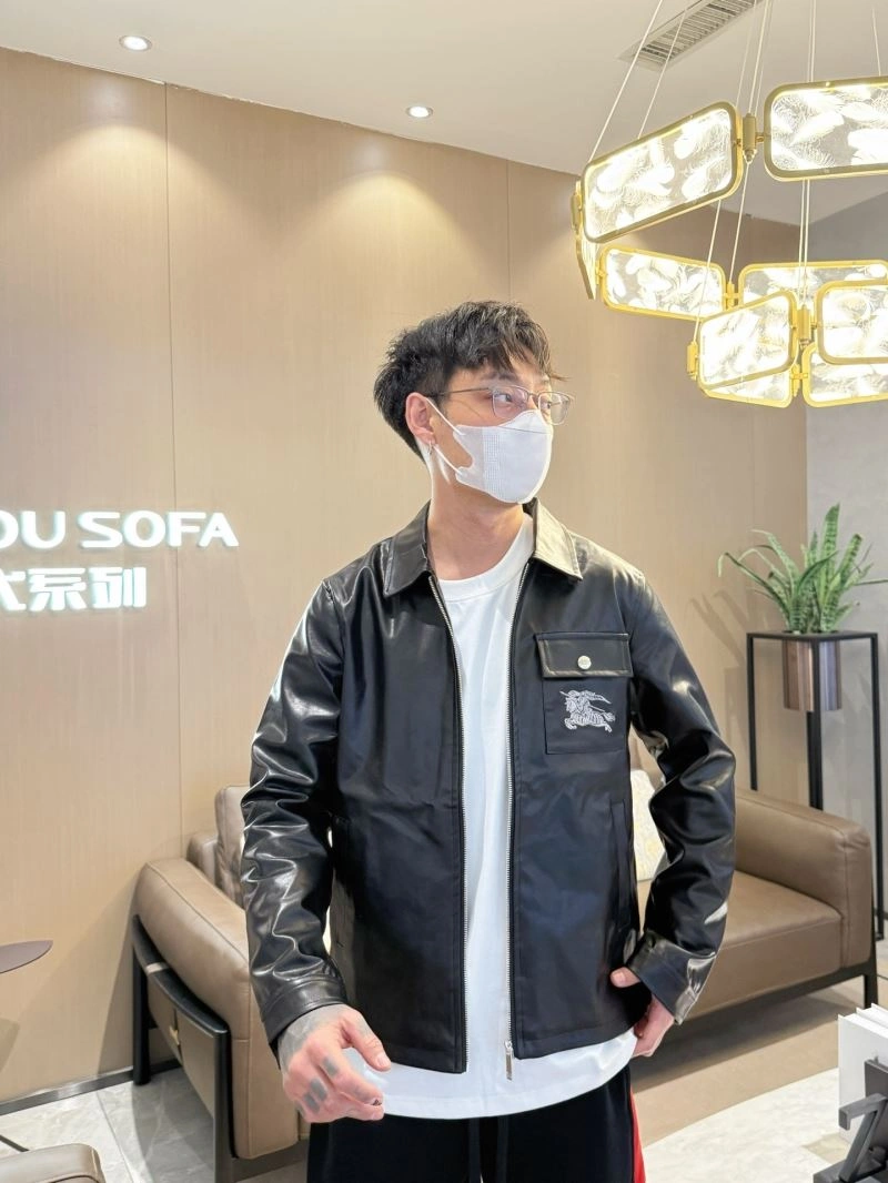 Discounted Burberry Outwear