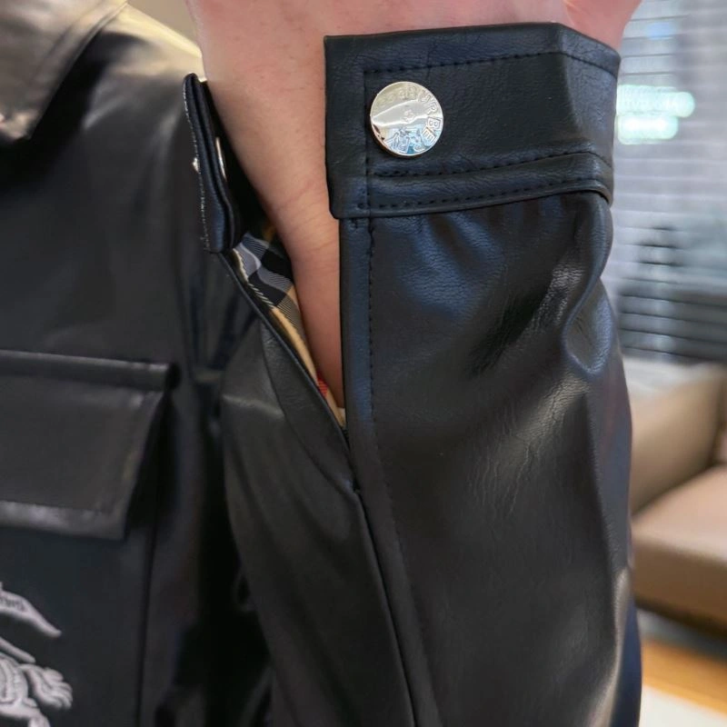 Discounted Burberry Outwear
