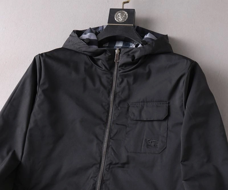 Bargain Burberry Outwear