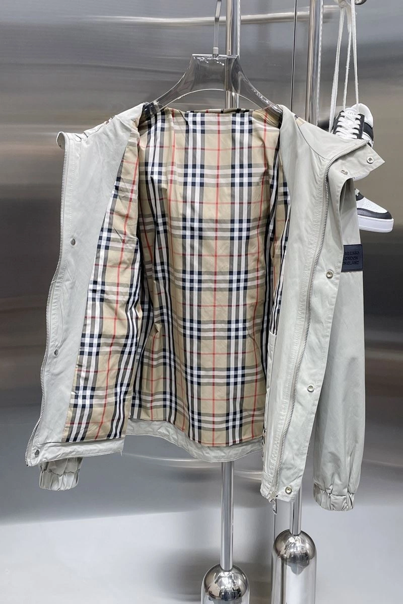 Legit Burberry Outwear