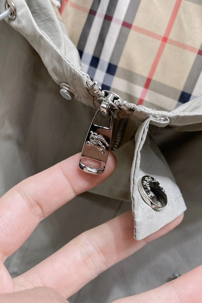 Legit Burberry Outwear