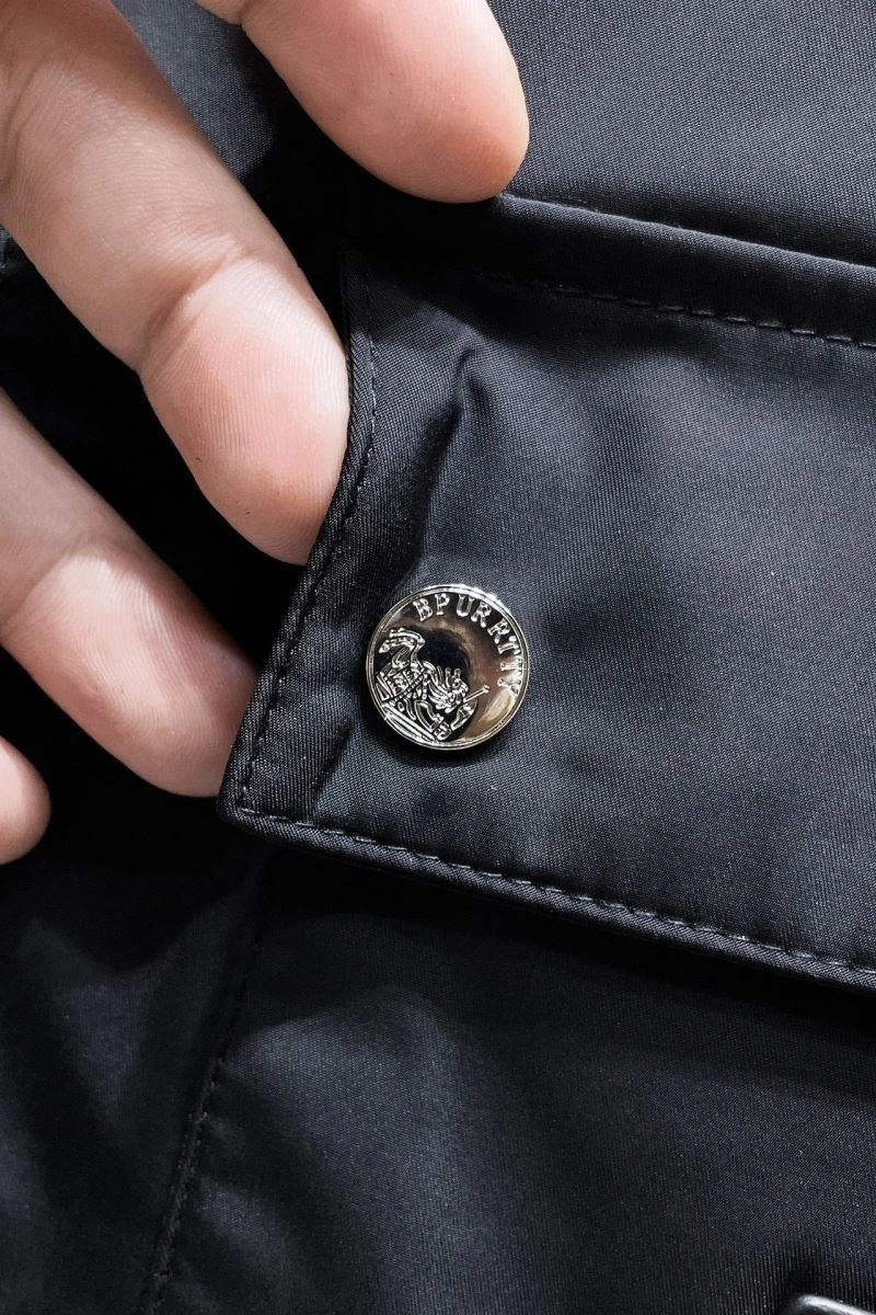 Discounted Burberry Outwear