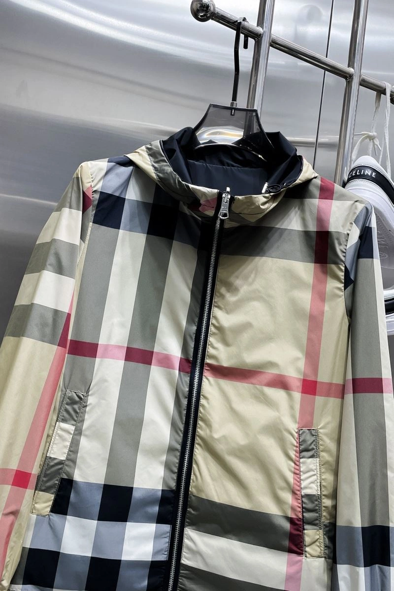 Factory-made Burberry Outwear