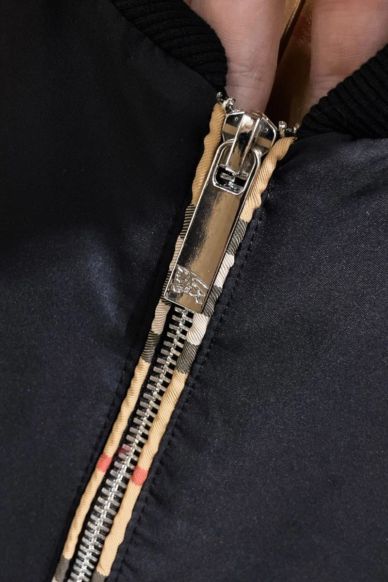 Discounted Burberry Outwear