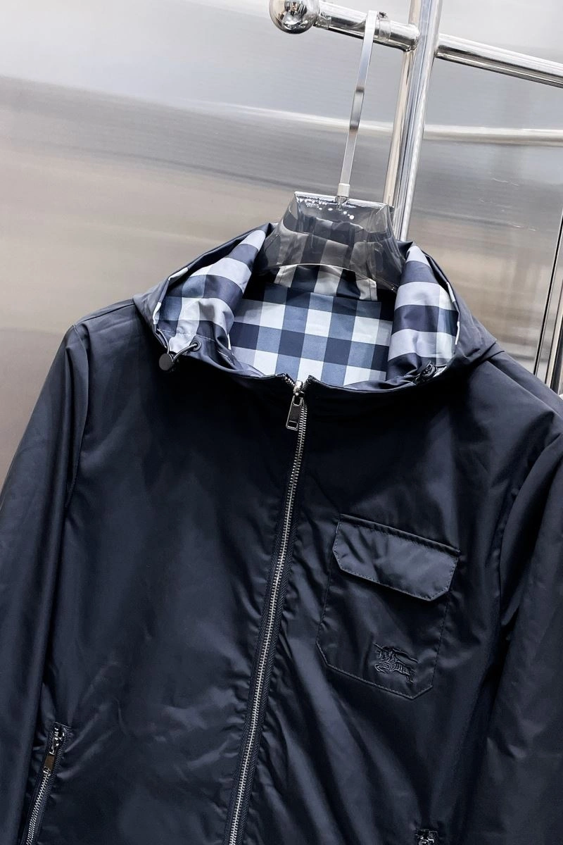 Official Burberry Outwear