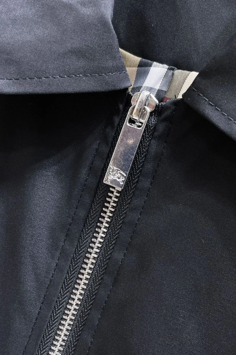 Bargain Burberry Outwear