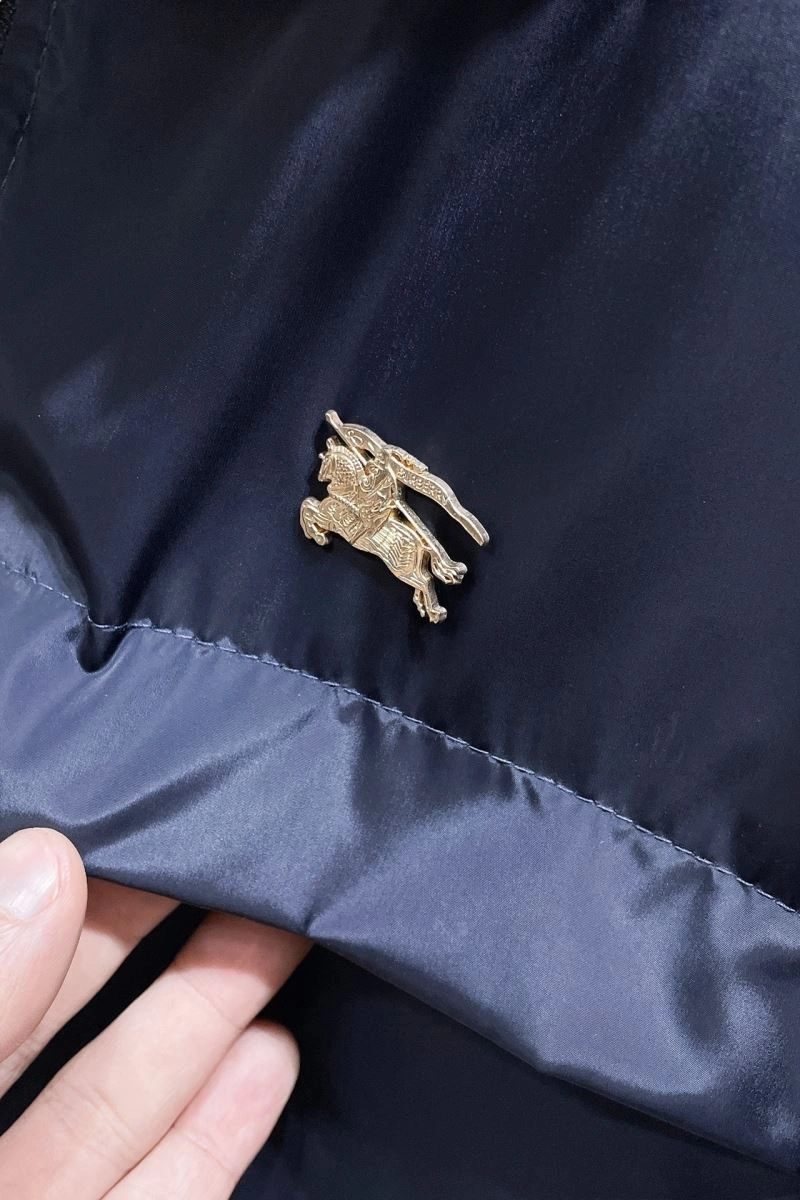 Economical Burberry Outwear