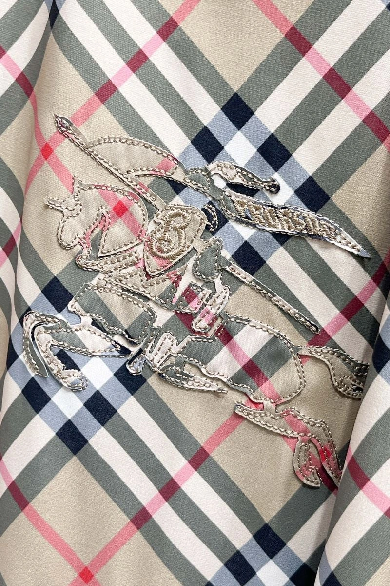 Indistinguishable Burberry Outwear