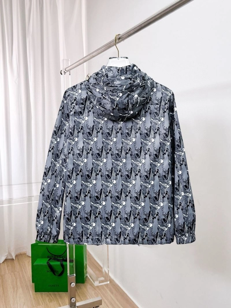Mirror quality Burberry Outwear