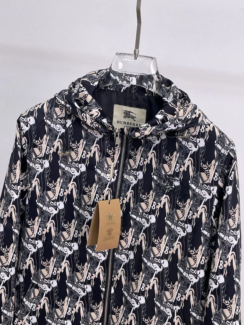 Top mirror Burberry Outwear